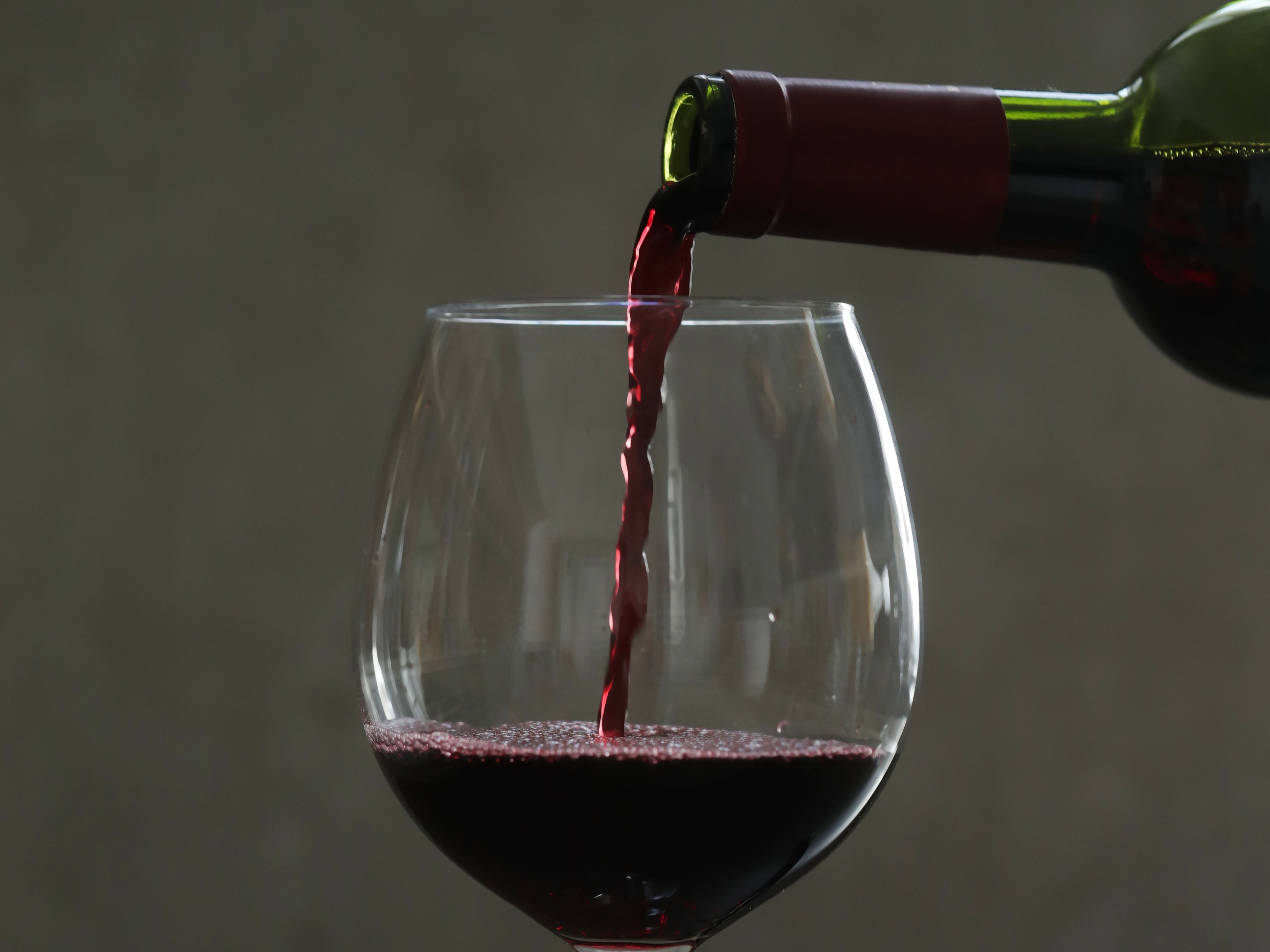 Traz sorte? Confira curiosidades sobre o vinho